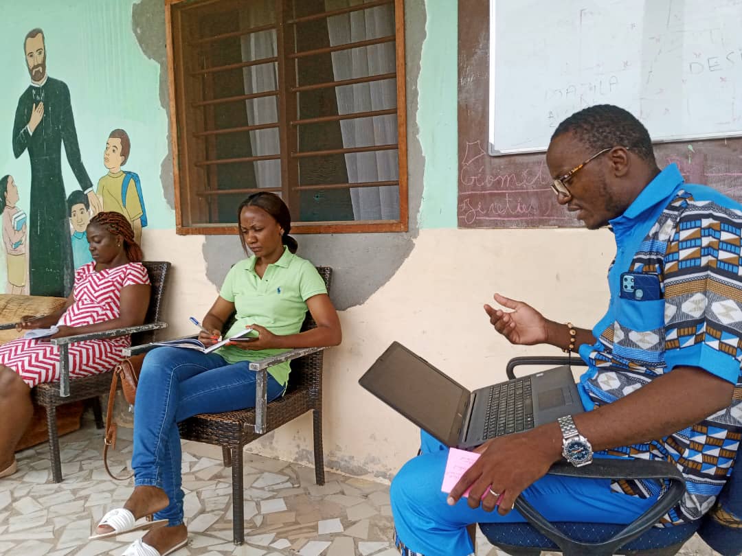 REUNION MENSUELLE DES VOLONTAIRES PIARISTES DE MALIBE (Gabon)